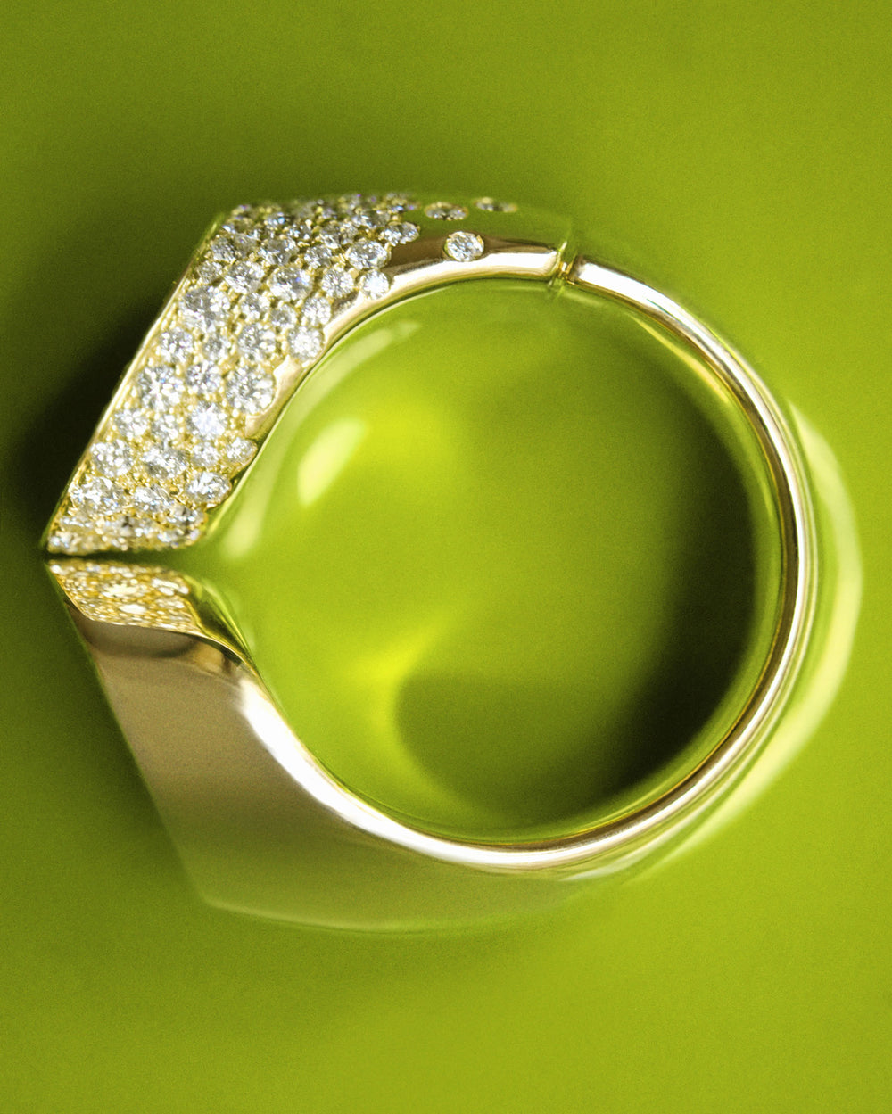 Tabayer | Ethical Fine Jewelry set in Fairmined gold